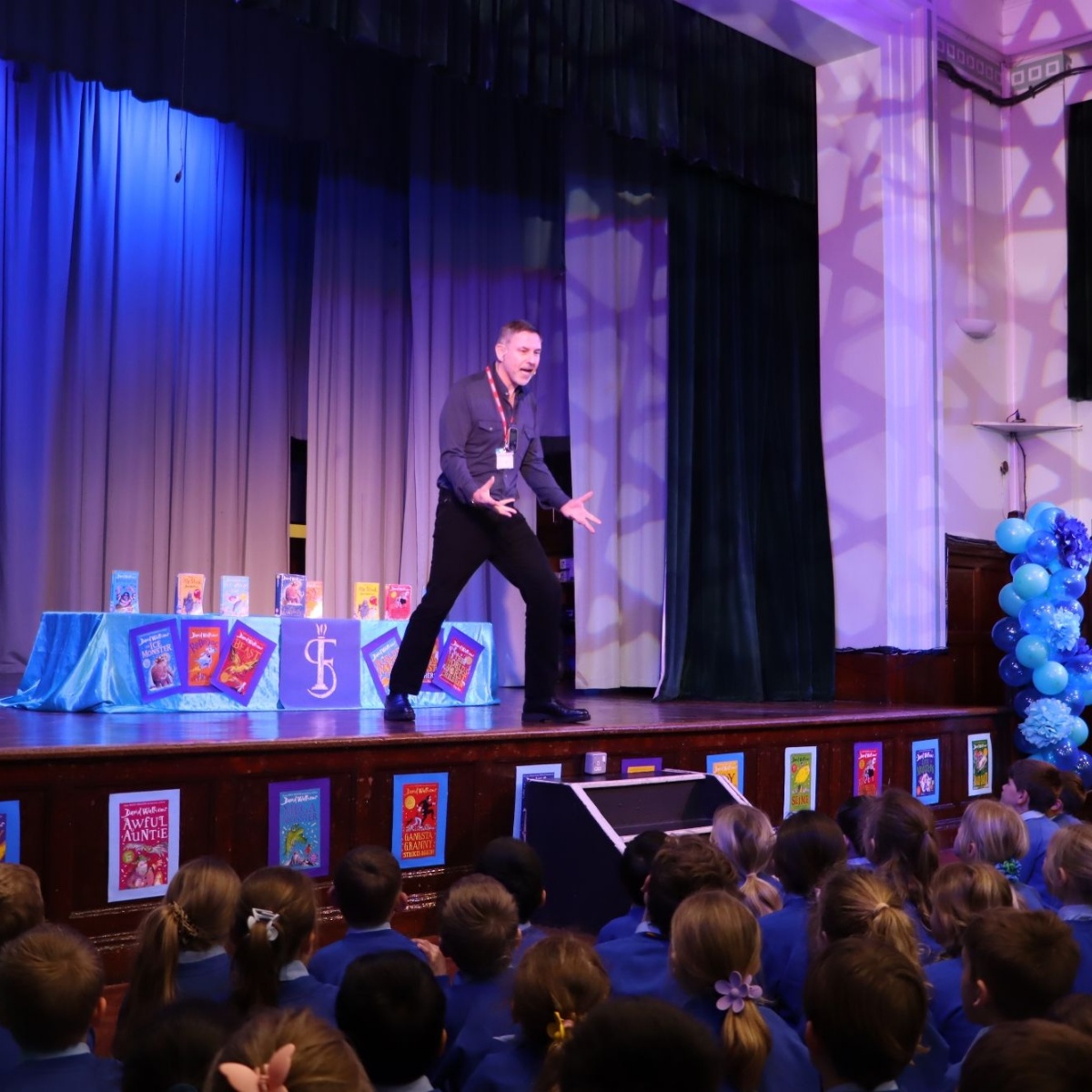 South Farnham School - Renowned Author David Walliams Visits South ...